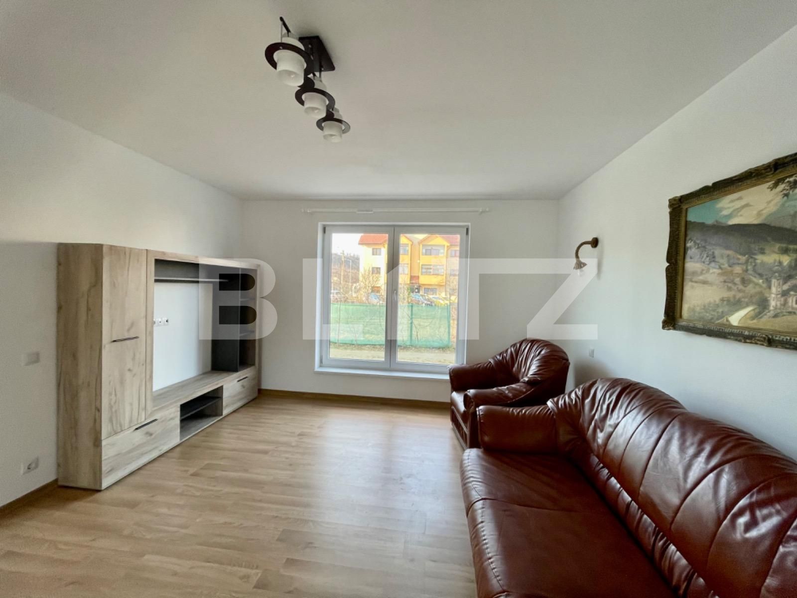Casa de închiriat 3 camere Strand - 80953CI - Poza 2 din 17 | BLITZ Sibiu